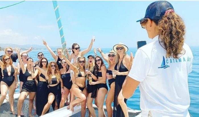 Complete Guide for Planning the Best Hen/Stag Party on a Boat